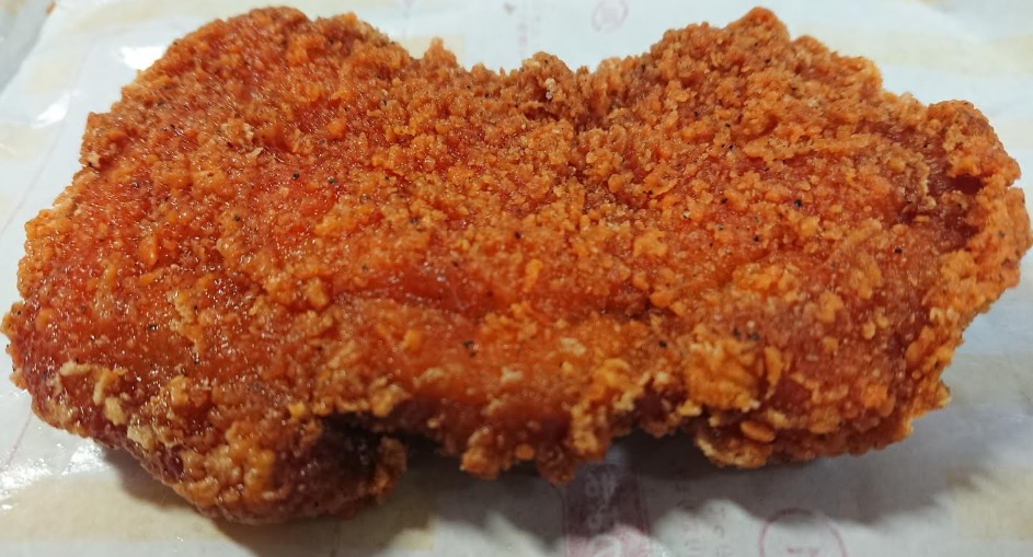 ファミリーマート ファミチキ レッドチリ味の糖質やカロリー、メチャ旨アレンジとは！？ - 俺のベストプラクティス