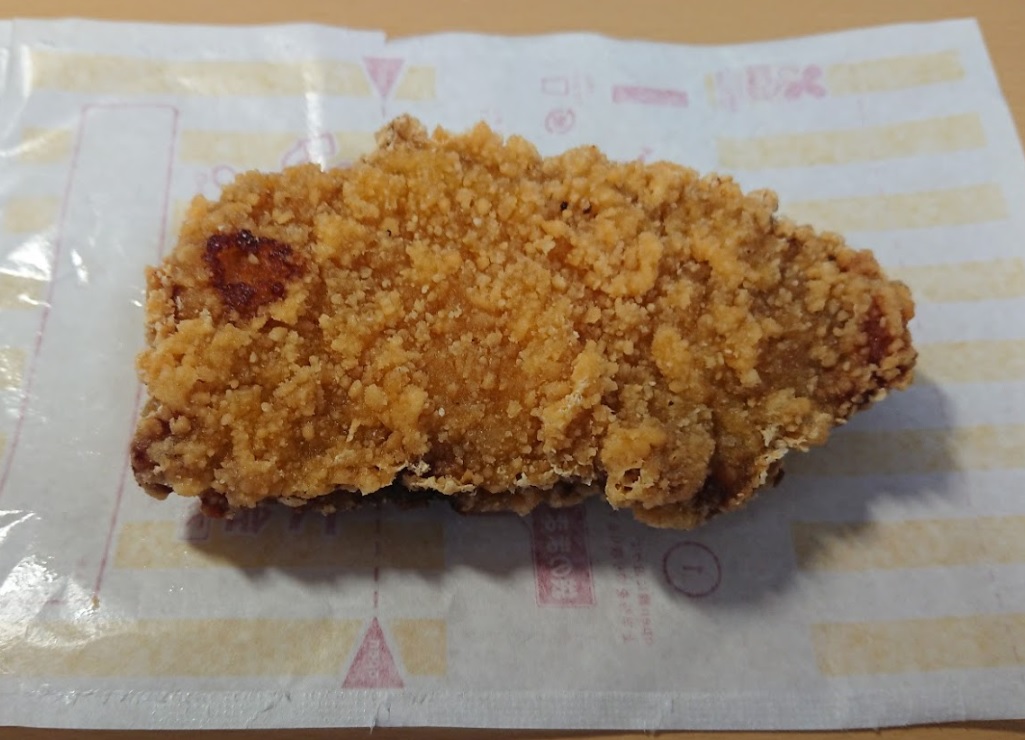 【ファミマ】ガツンとメチャ旨！ファミチキ（ガーリック味） の糖質やカロリー、にんにく量は？ - 俺のベストプラクティス